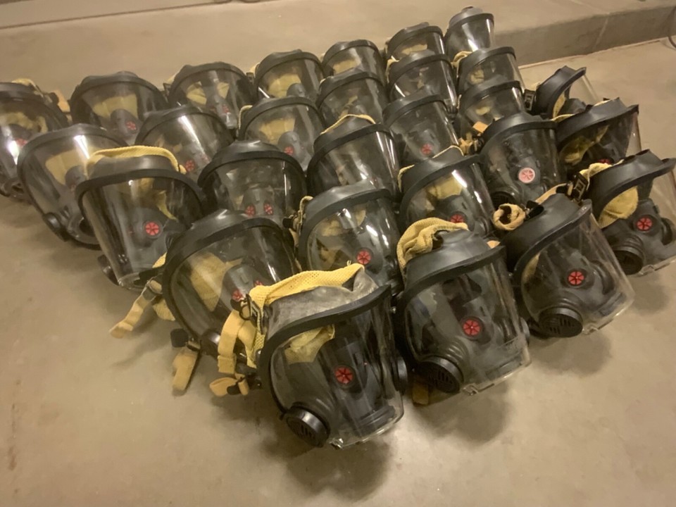 Scott AV-3000 HT MASK W/ KEVLAR NETTING, SIZE SMALL SCBA AIR PAK MASKS ...