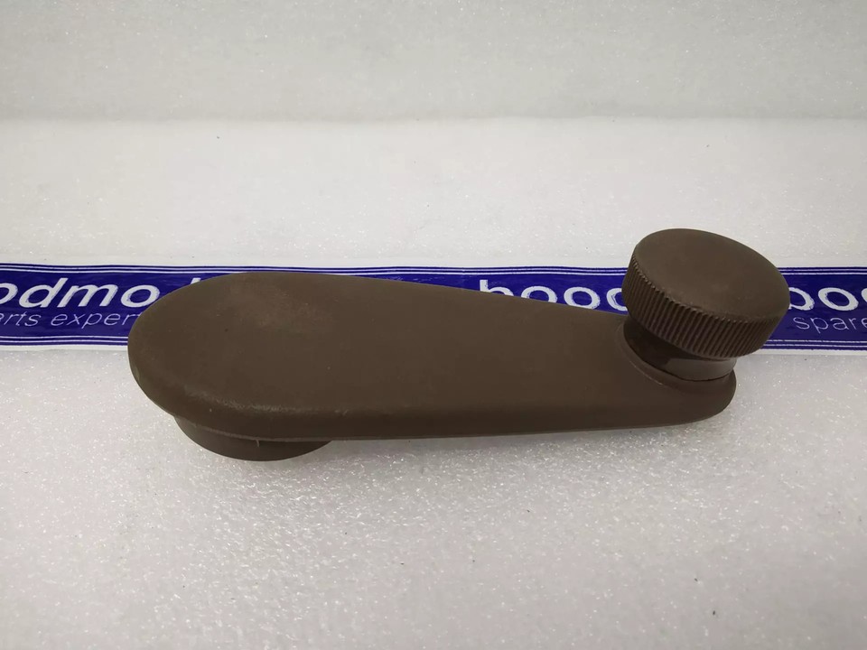 Window Crank for MAHINDRA XYLO 2ND GEN - 0111CAP00220A - MAHINDRA | eBay