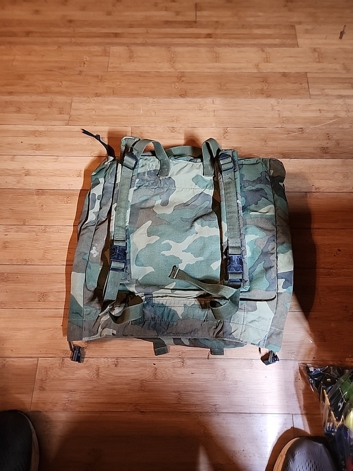 Vintage USGI Military Combat Patrol Pack M81 Woodland Camo | eBay
