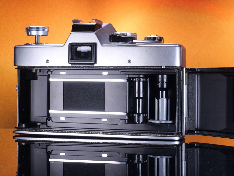 VERY RARE - MINOLTA SRT 100 35mm SLR FILM CAMERA #3099271 | eBay