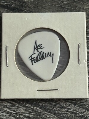 KISS Guitar Pick ACE FREHLEY Trouble Walkin White Black 1 Sided Vintage ...