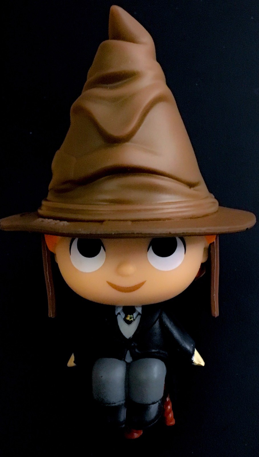 Funko Mystery Mini figure Harry Potter Ron Weasley Sorting Hat Vinyl ...
