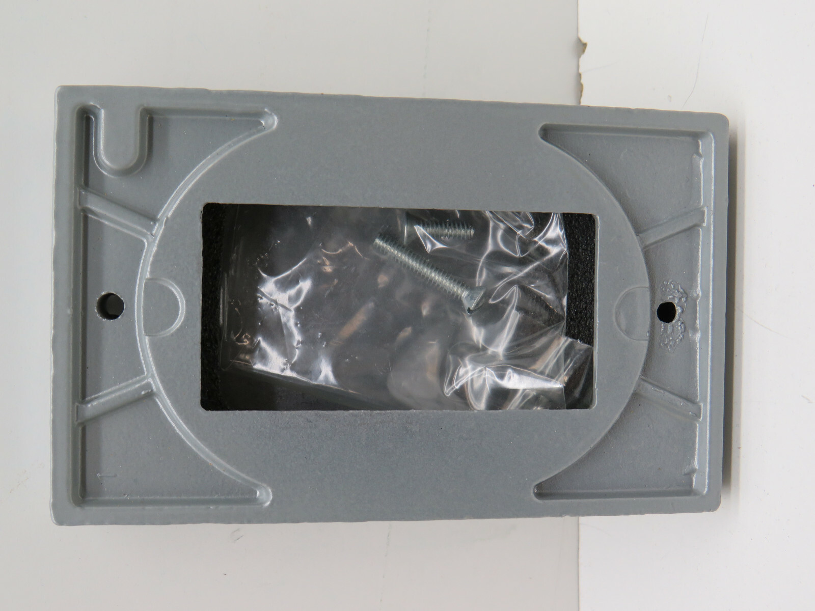 Grainger 6C657 Outdoor Weatherproof Aluminum Decora Switch or GFCI ...