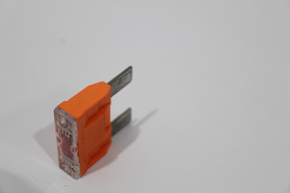 VW Phaeton 3D D1 Car 40 Amp Maxi Blade Fuse N10251901 | eBay UK