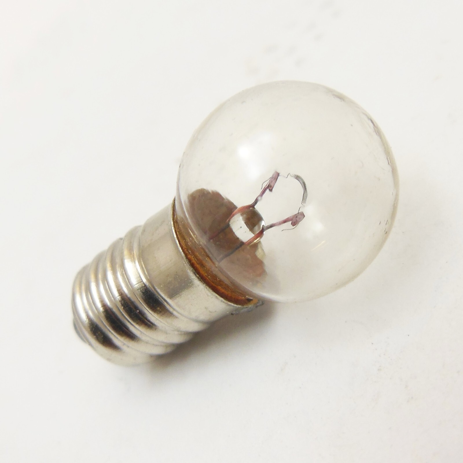 Dynamo Bulbs 6v / 0.5A (25 Pack) Screw in Light Bulb for Cycle Dynamo ...
