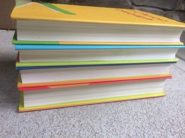 Carl Hiaasen Books Hoot Chomp Scat Flush lot of 4 hardbacks | eBay