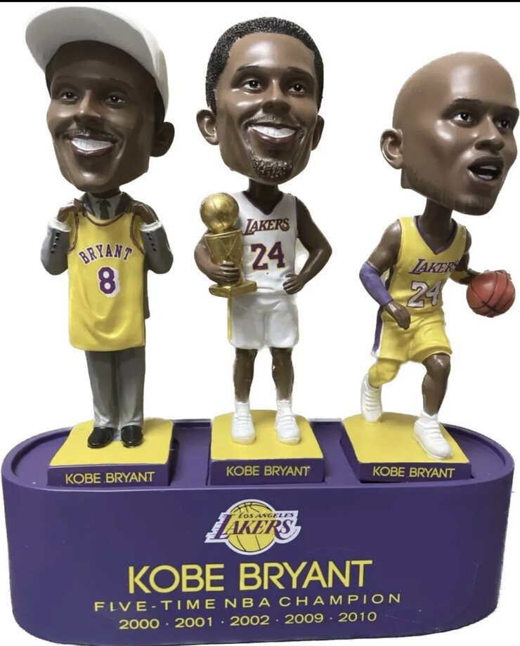 2016 KOBE BRYANT RETIREMENT BOBBLEHEAD SET OF 3 W/STAND STADIUM ...