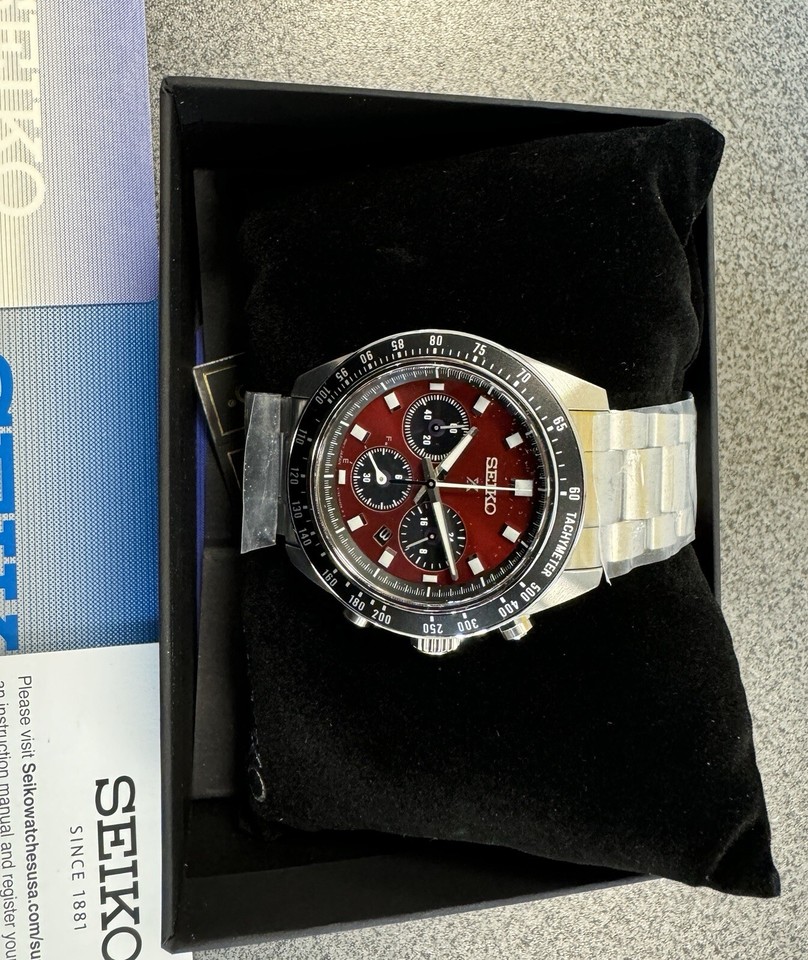 Seiko Prospex Speedtimer Solar Steel Bracelet Red Dial Watch - SSC927 ...