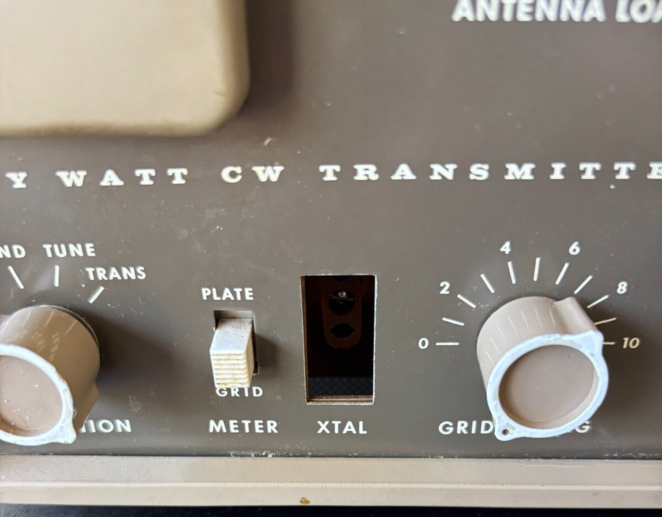 EICO MODEL 723 CW 60 WATT 80-10 METER TRANSMITTER Powers Up No Crystal ...