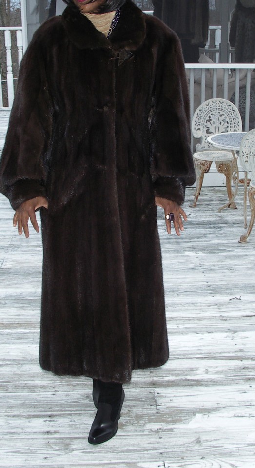 Excellent Swing Designer Pierre Balmain Full length mink Fur Coat ...