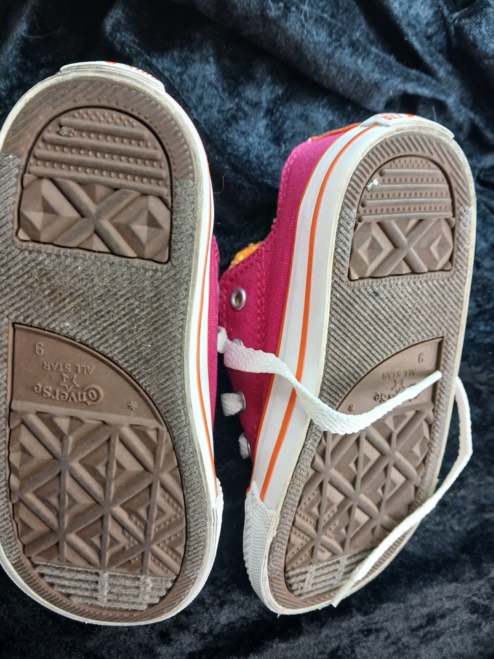 Kids CONVERSE All Stars pink, yellow .orange lace up sneakers Size ...