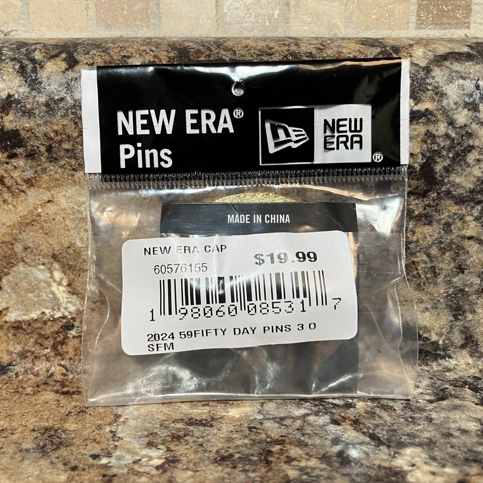 New Era 5950 59FIFTY Badge Sticker Gold Rhinsetone Hat Pin Rotating ...