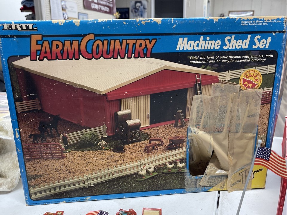 Ertl Farm Country Machine Shed Set Vintage Tractor Bldg Incomplete Read ...