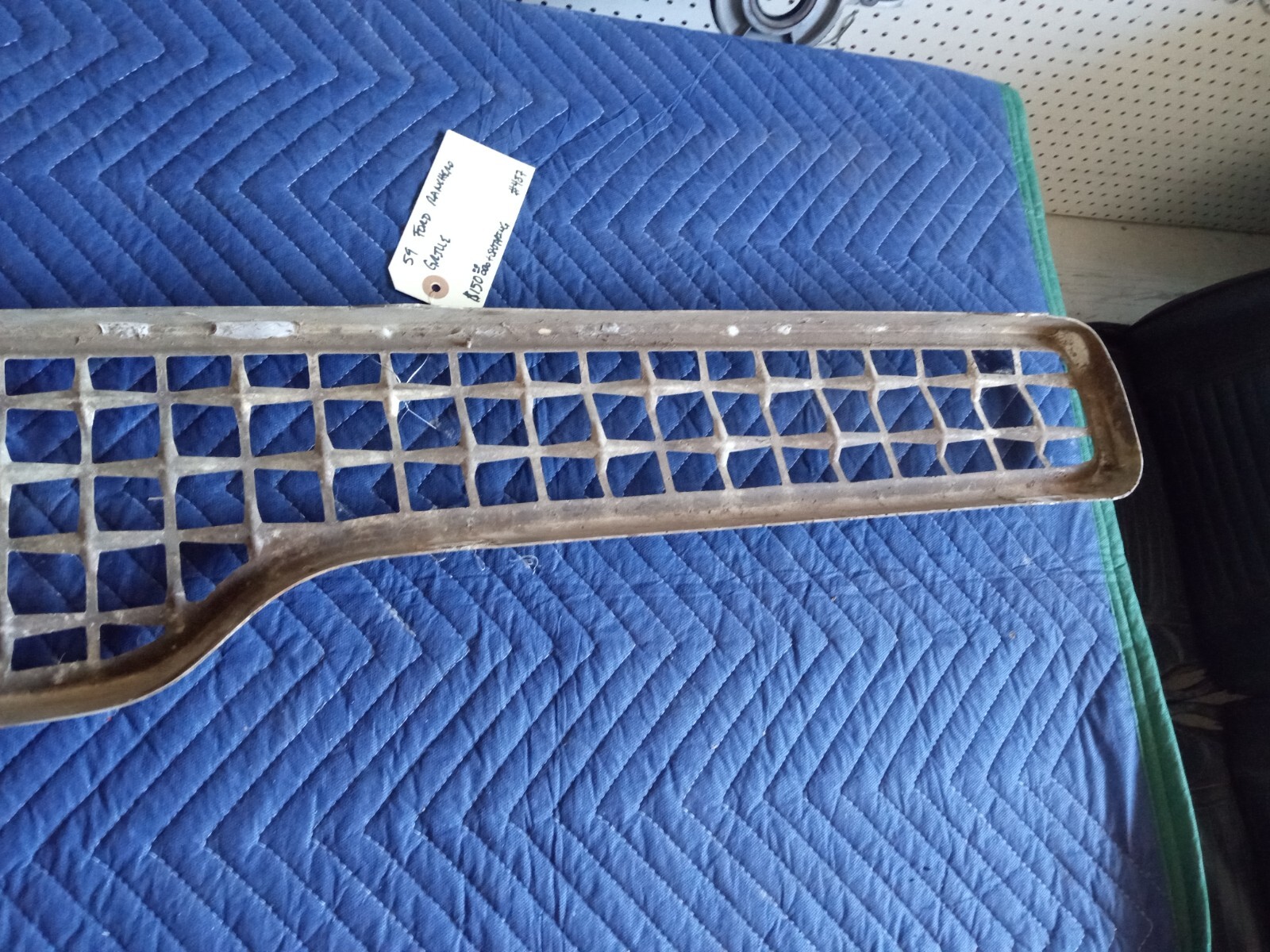 1959 Ford Ranchero Grill #437 | eBay