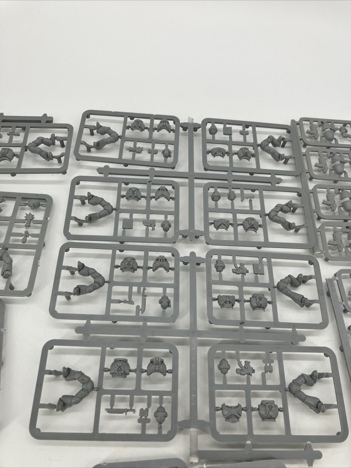 Warhammer 40K Space Marines Tactical Squad, Lot on sprue Bits & 10 Complete NOS | eBay