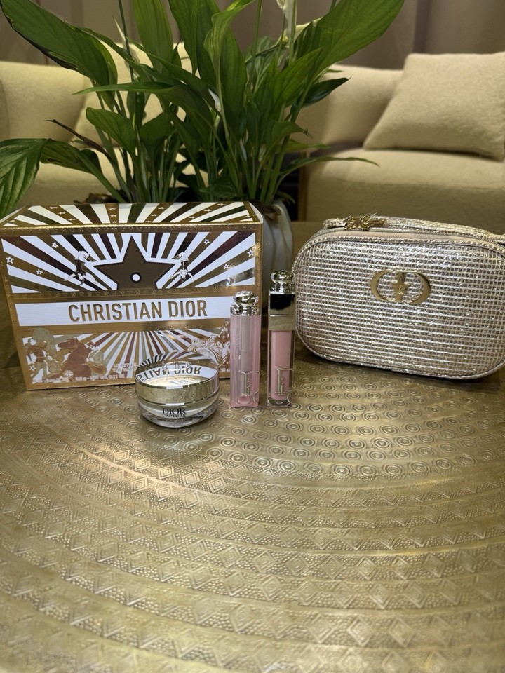 Dior The Natural Glow Christmas Gift Set 2025 – Limited Edition Gold ...