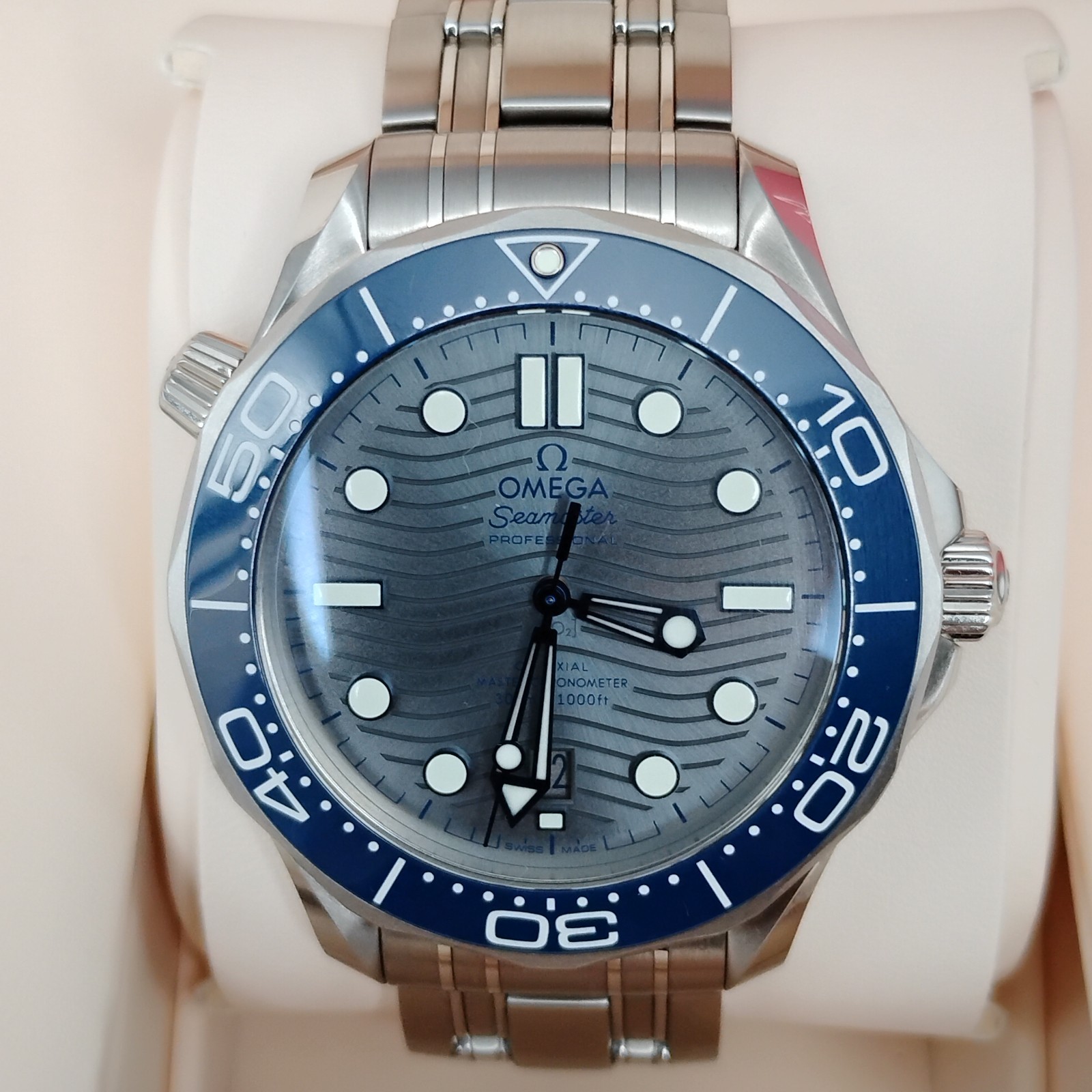 Stunning OMEGA Seamaster Diver 300M 42MM 210.30.42.20… - Gem