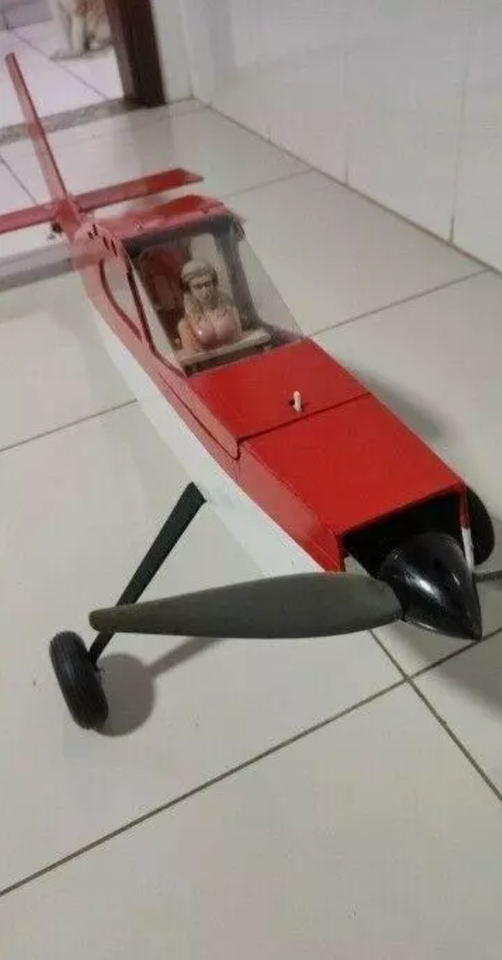 AF Model RC Aircraft Female Pilot Rubber Assembled Class Airplanes Toys ...