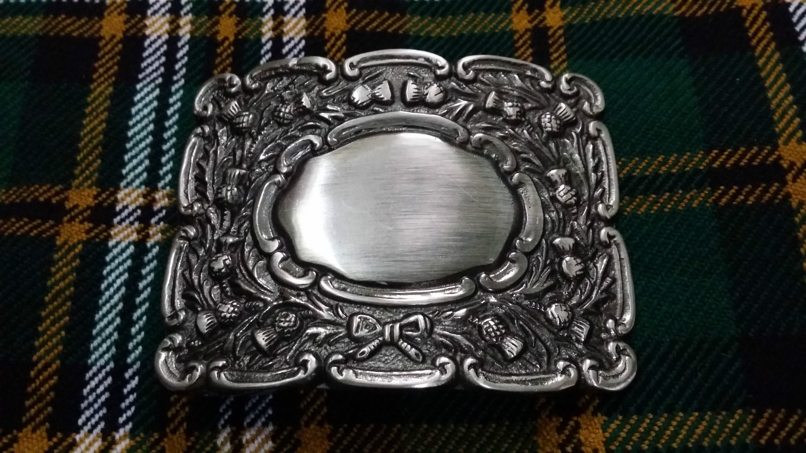 Scottish Piper Kilt Belt Buckle Scrolling Thistle Silver Antique/Kilts ...