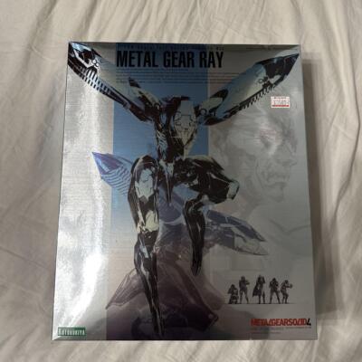 Metal Gear Solid 4 Guns of the Patriot RAY 1/100 Plastic model KP266X ...