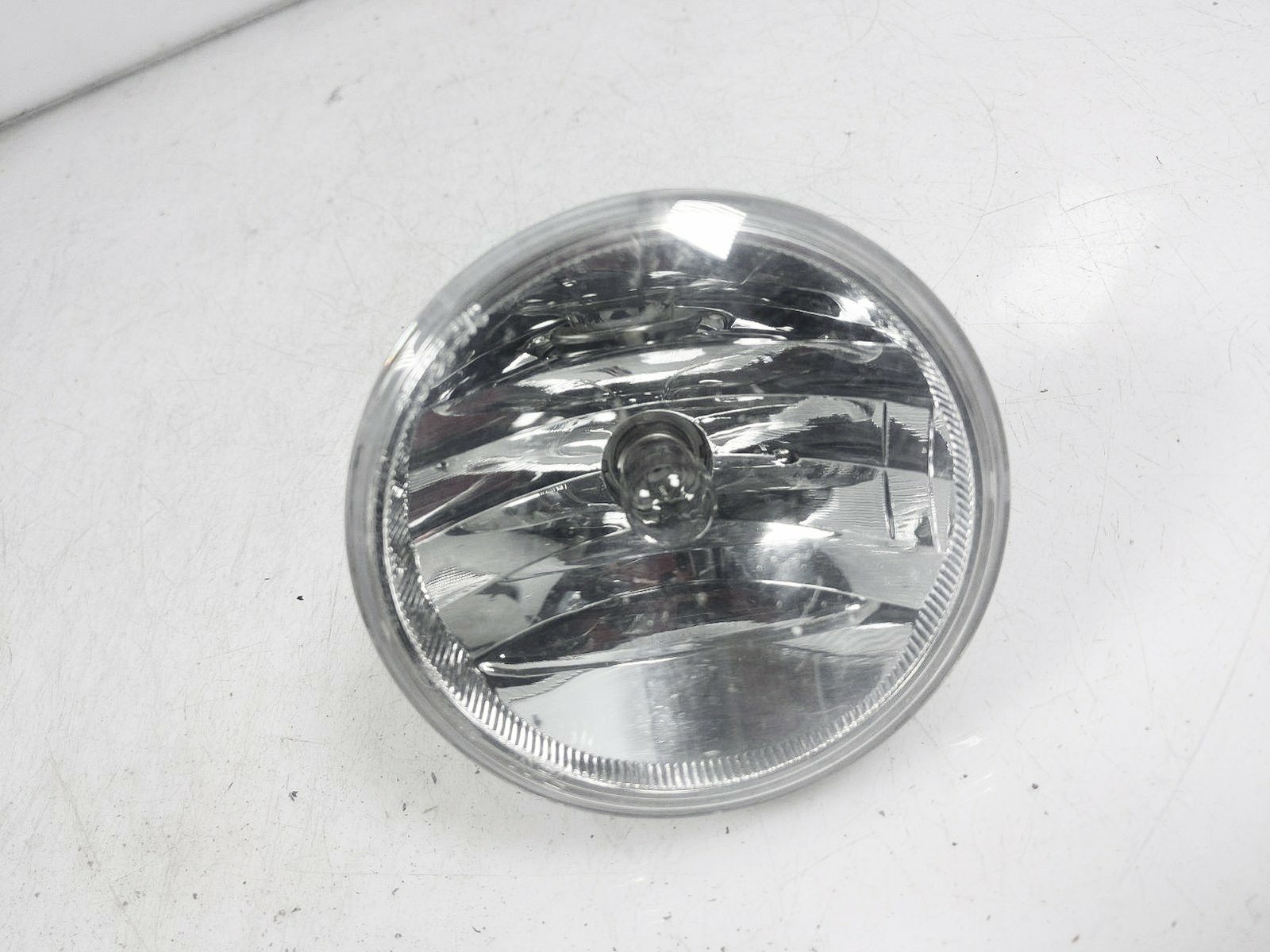 Feu antibrouillard gauche conducteur Chevrolet Traverse 2018 2019 2020 ...