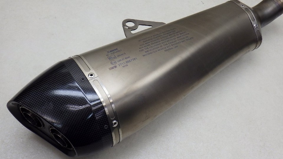 Silenziatore sportivo Bmw F700Gs Akrapovic Hp silenziatore scarico slip ...