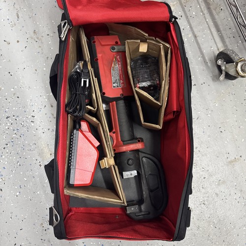 Milwaukee Tool 2878K-22 M18 Force Logic 12 Ton Kearney Linear Crimper ...