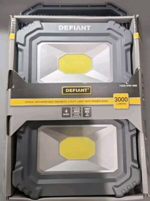 Defiant Rechargeable Magnetic Utility Light w/ Power Bank Foldable ...