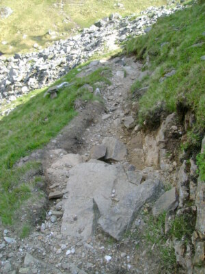 Photo 6x4 Descent to Bealach Buidhe Lochan a' Chroin/NN3818 A steep ...