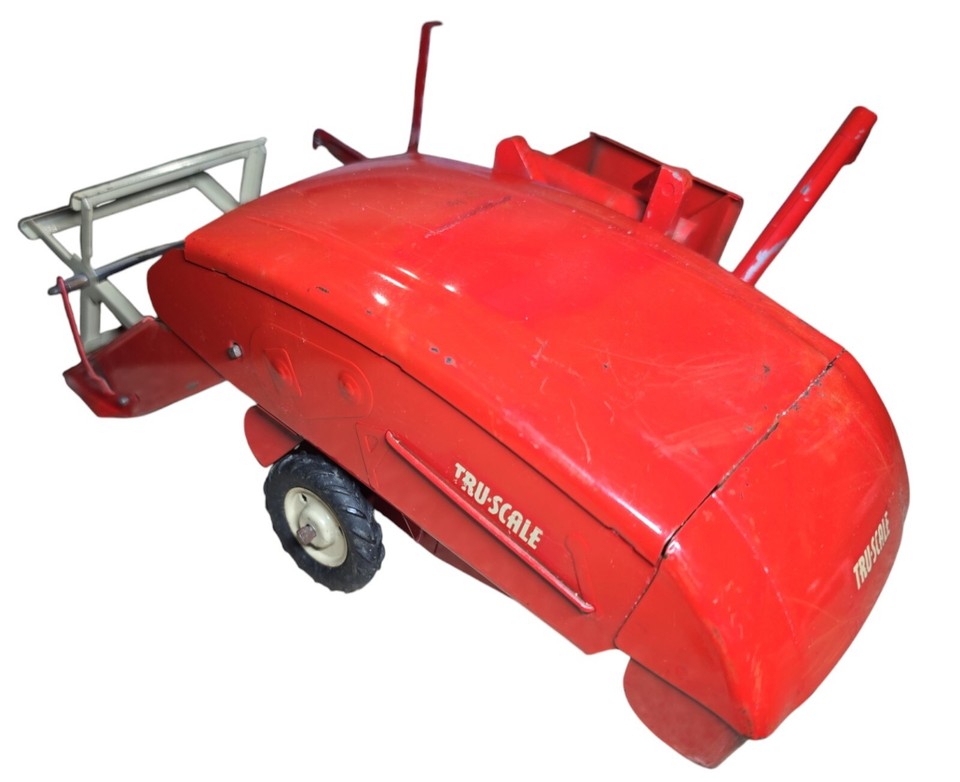 Vintage 1950s Carter Tru-Scale Model Combine 1:16 Scale International ...