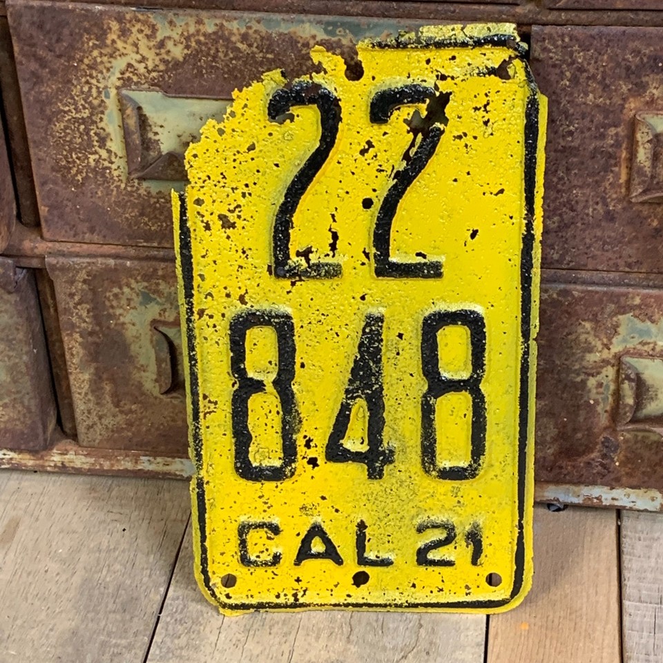Holy Grail - Rustic - 1921 CALIFORNIA Motorcycle License Plate - Wall ...
