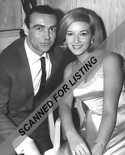JAMES BOND SEAN CONNERY & Daniela Bianchi From Russia with Love 8X10 ...