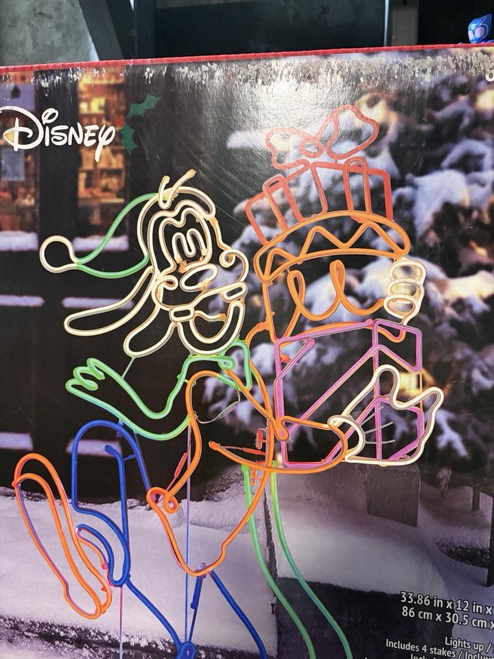 Disney 53.15 inch Goofy with Presents Neon LED Christmas Decoration | eBay