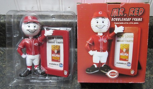 NEW IN BOX CINCINNATI REDS BASEBALL MR. RED MASCOT Bobblehead & Frame ...