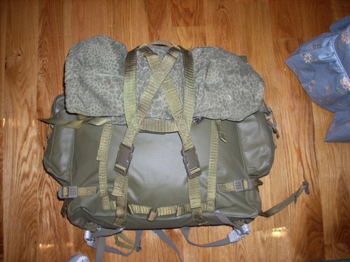 GERMAN MILITARY - RUBBER COATED / WET WEATHER / CAMPING - BACKPACK | eBay