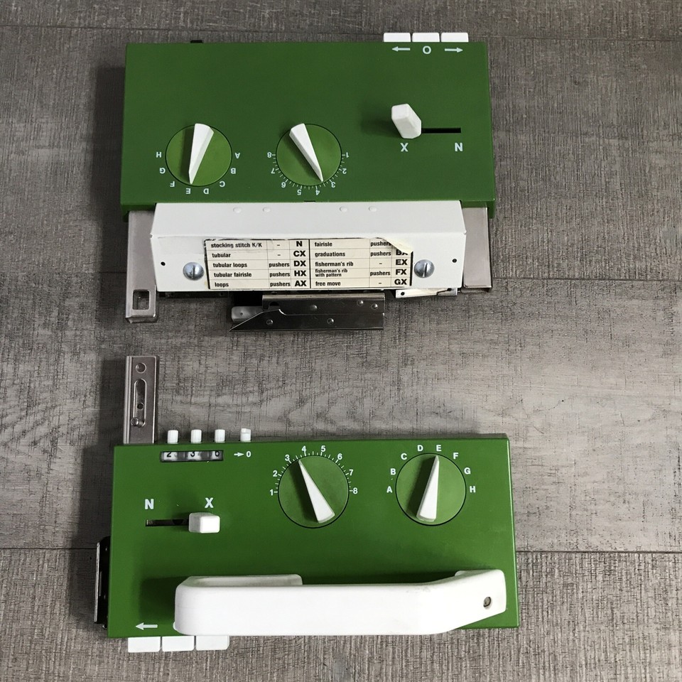 Passap Duomatic 80 Knitting Machine Standard Gauge 5 mm 4 Color Changer ...