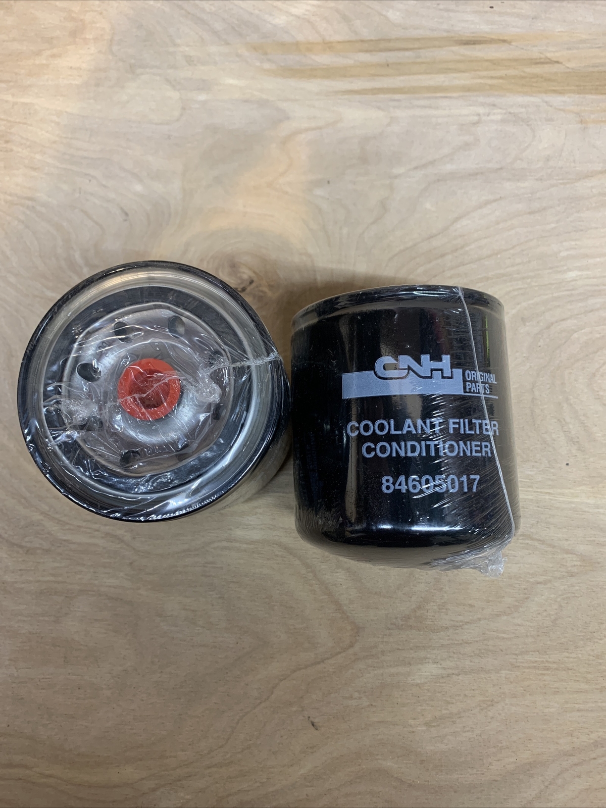 Two OEM CNH Filters 84605017,91724835 | eBay