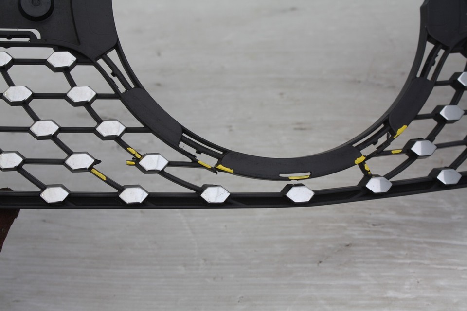 Mercedes E Class C238 Coupe Front Bumper Grill A2388880300 Genuine ...