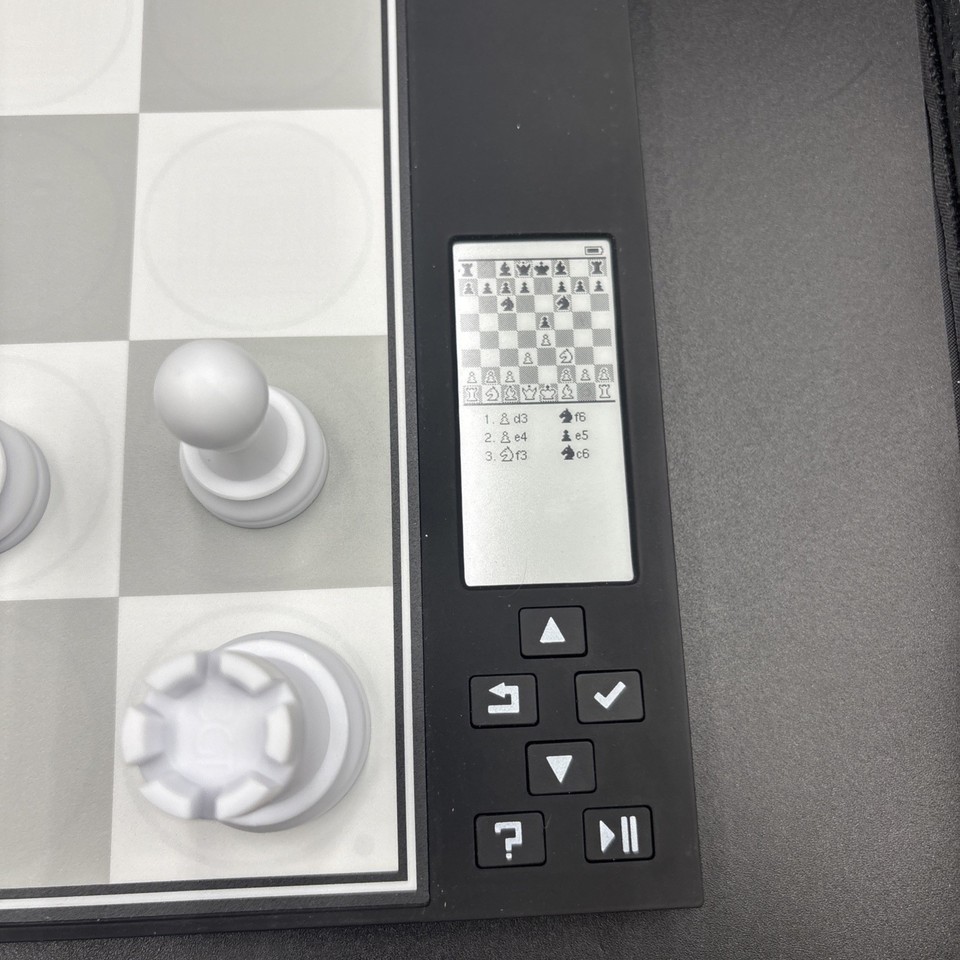 DGT Centaur Revolutionary CHESS Computer - Digital Electronic Chess ...