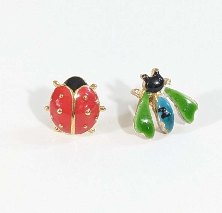 Pair Of Lady Bug Insects Shaped Scatter pin Lapel Pins - Lot Of 2 | eBay