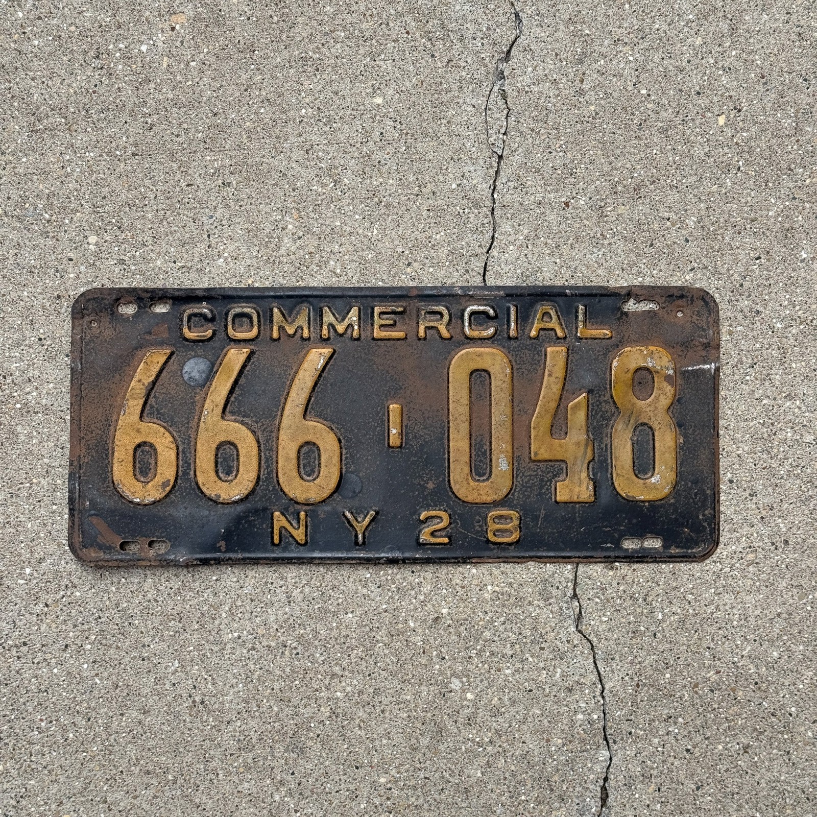 1928 New York COMMERCIAL License Plate Auto Devil Evil Repeat 666 048 ...