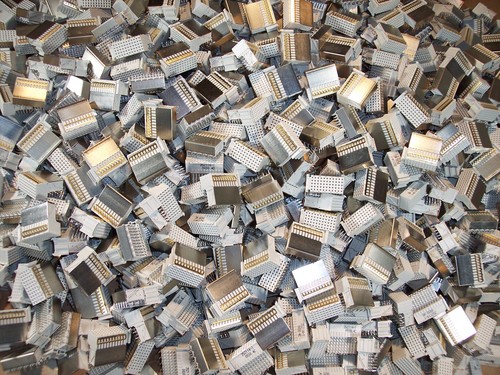 20 LBs 1300 PIECES SCRAP COMPUTER CONNECTORS 4 GOLD AND PRECIOUS METAL ...