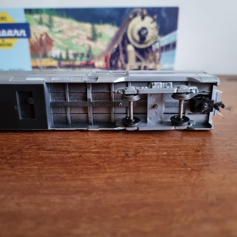 Athearn Trains In Miniature HO 1731 SL Baggage Car Santa Fe Rn.3446 ...