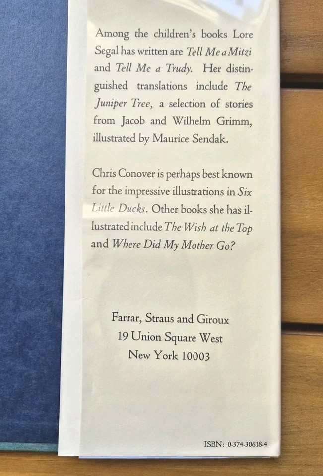 BEAR AND THE KINGBIRD (ENGLISH) By Lore Segal & illustrated by Chris ...