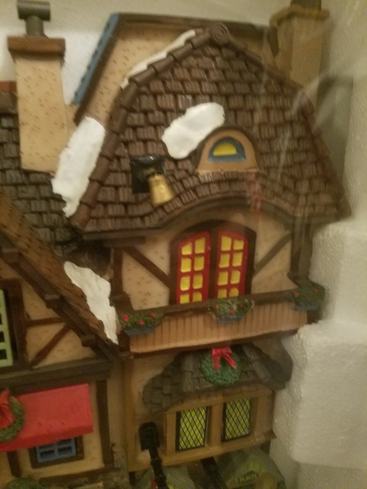 NEW 2018 Lemax Village Façade River Moor's Street Festival Christmas ...