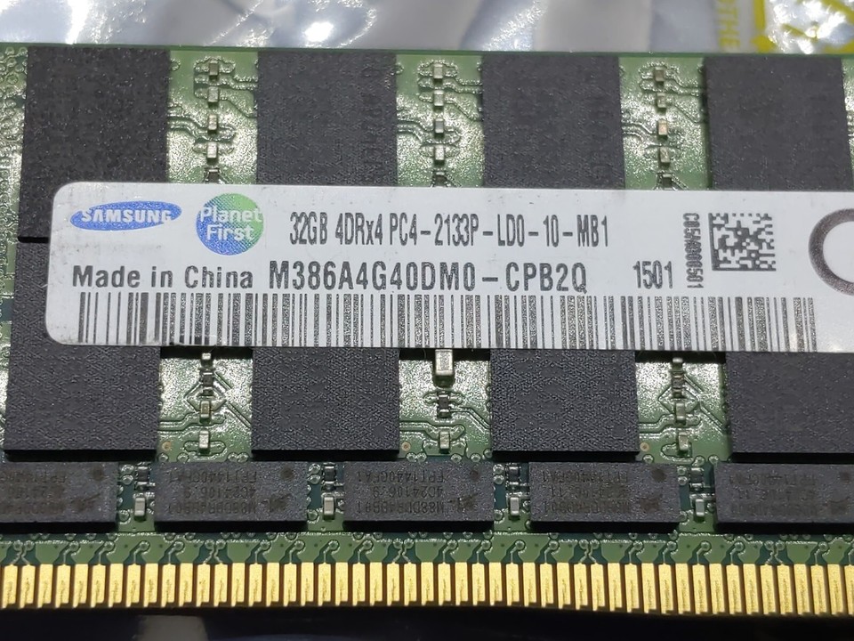 Samsung RAM Server Memory Module 752372-081 (1 X 32GB) 4RX4 PC4-2133L ...