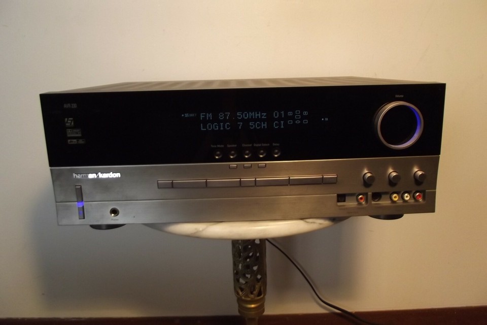 Harman Kardon AVR 230 6.1 Channel 300 Watt Receiver - No Remote ...