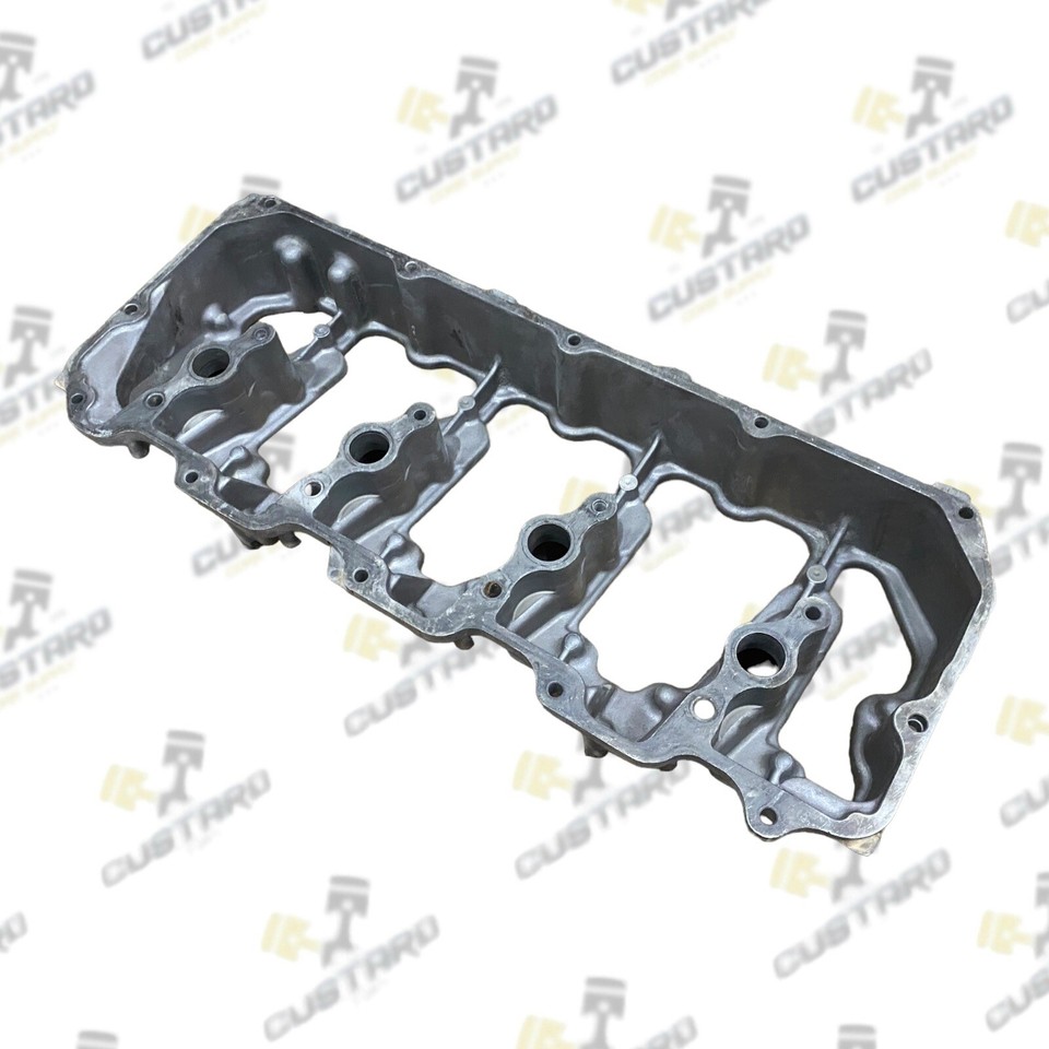 2004.5 - 2010 Duramax Lower Valve Cover LLY LBZ LMM 6.6 6.6L Diesel OEM ...