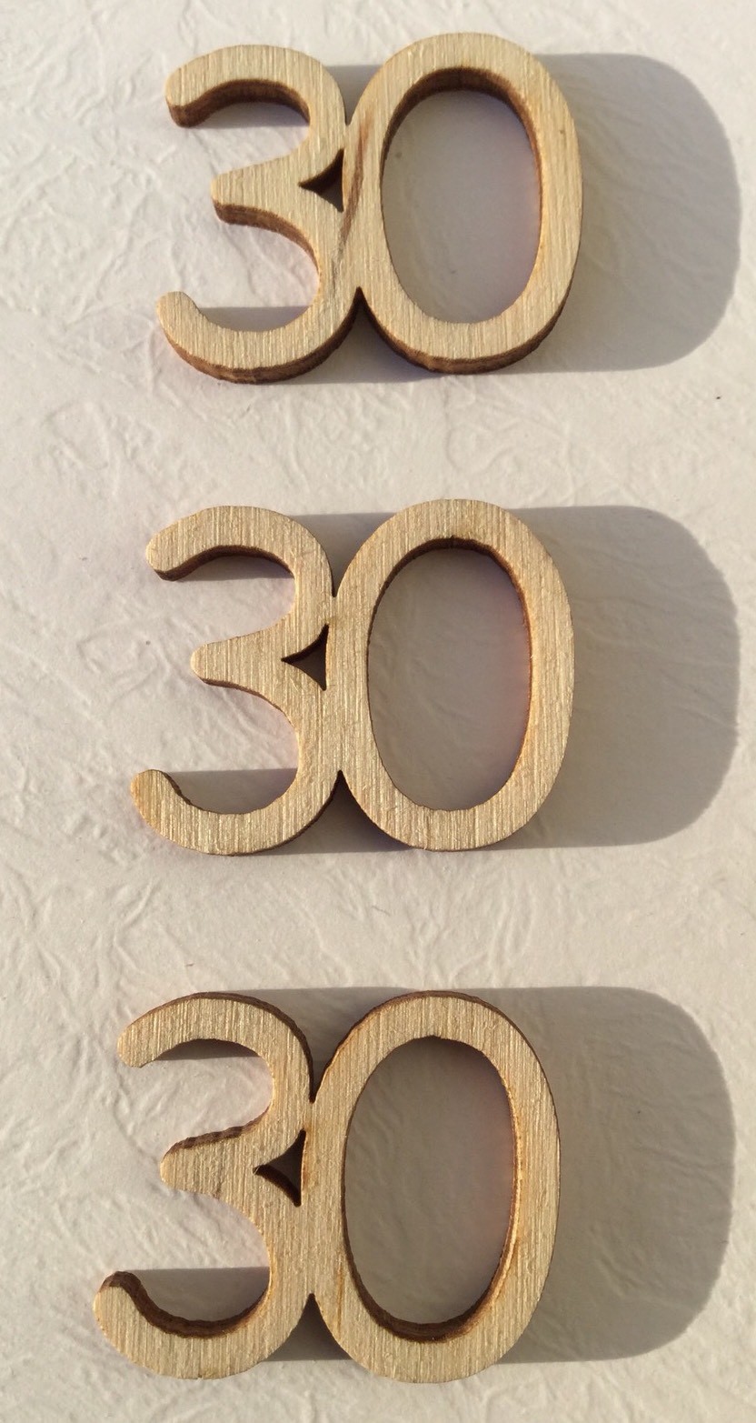 3x Zahl 30 Holzzahlen Ziffer Kartengestaltung Basteln Scrapbooking ...