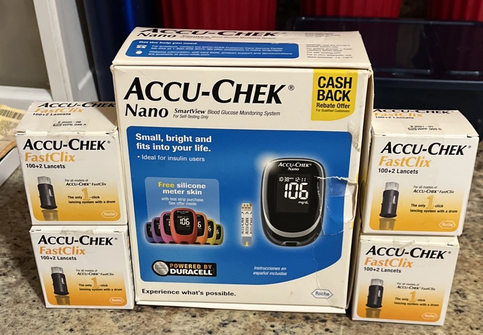 Accu-Chek Nano Glucose Meter System With 4 Boxes FastClix Lancets New ...